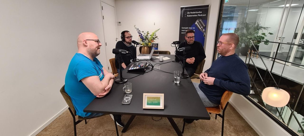 Insights from the Dutch Kubernetes Podcast - Aknostic